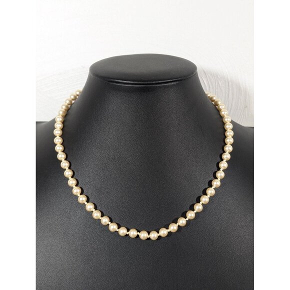Napier | Jewelry | Vintage Napier Glass Faux Pearl Necklace Classic ...